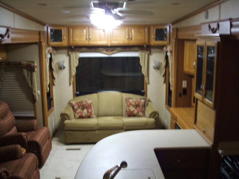 Doubletree Mobile Suites Fifth Wheel for Sale w