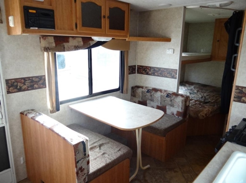 2008 Keystone Passport 255BH UltraLite