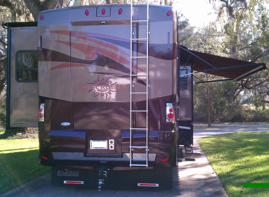 2008 Winnebago Itasca Suncruiser 38J