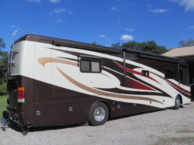 Beaver Contessa, PHOTOS, Details, Brochure with Floorplan