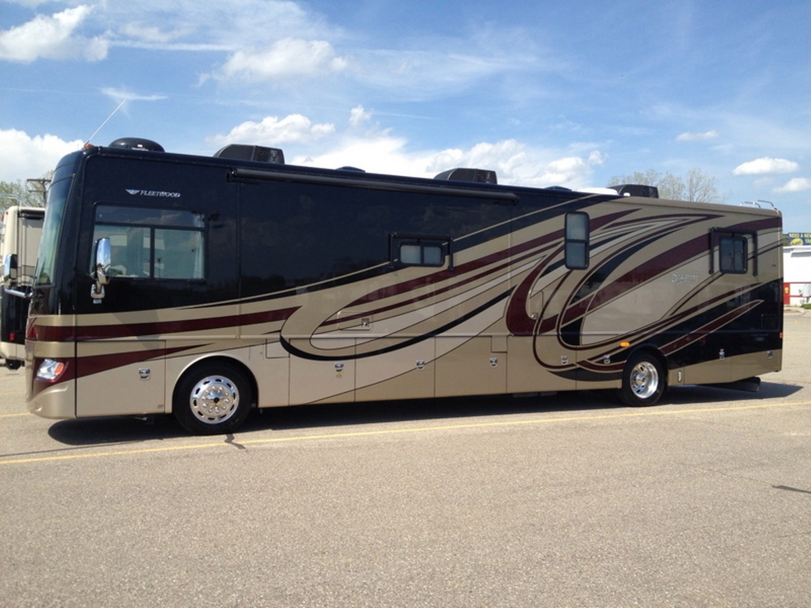 2012 Fleetwood Discovery 40G | Used Class A Diesels for sale