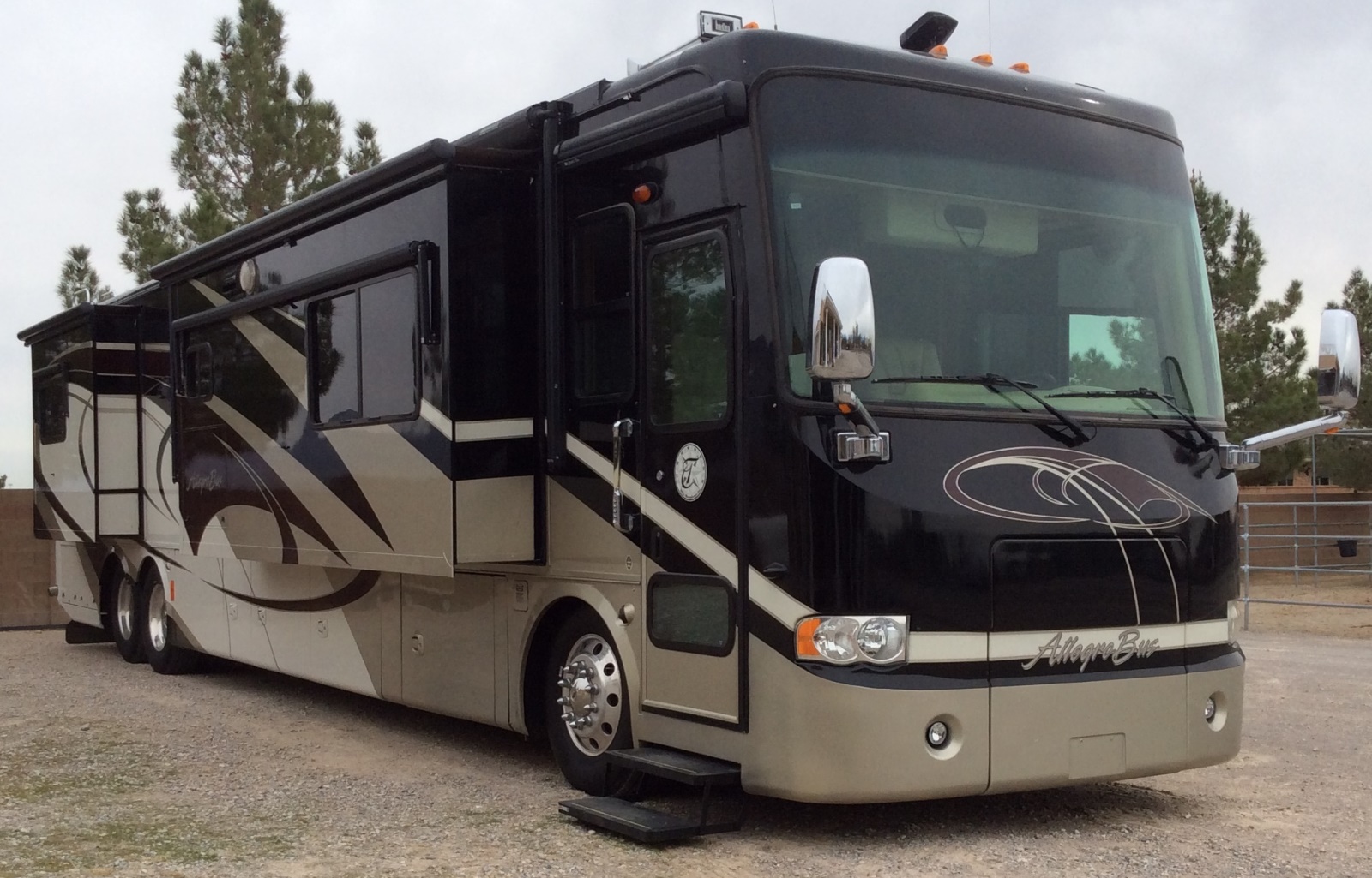 2008 Tiffin Allegro Bus 43QRP | Used Motorhomes for sale