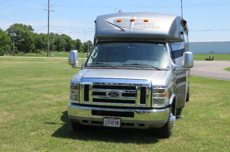 2011 Phoenix Cruiser 3100, PHOTOS, Details, Floorplan