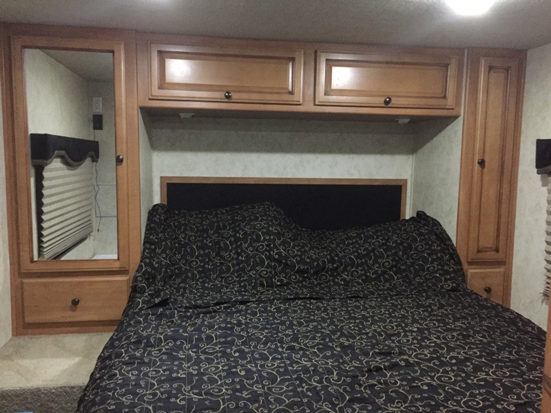2011 Fleetwood Tioga Ranger 28Y, PHOTOS, Details, Brochure, Floorplan