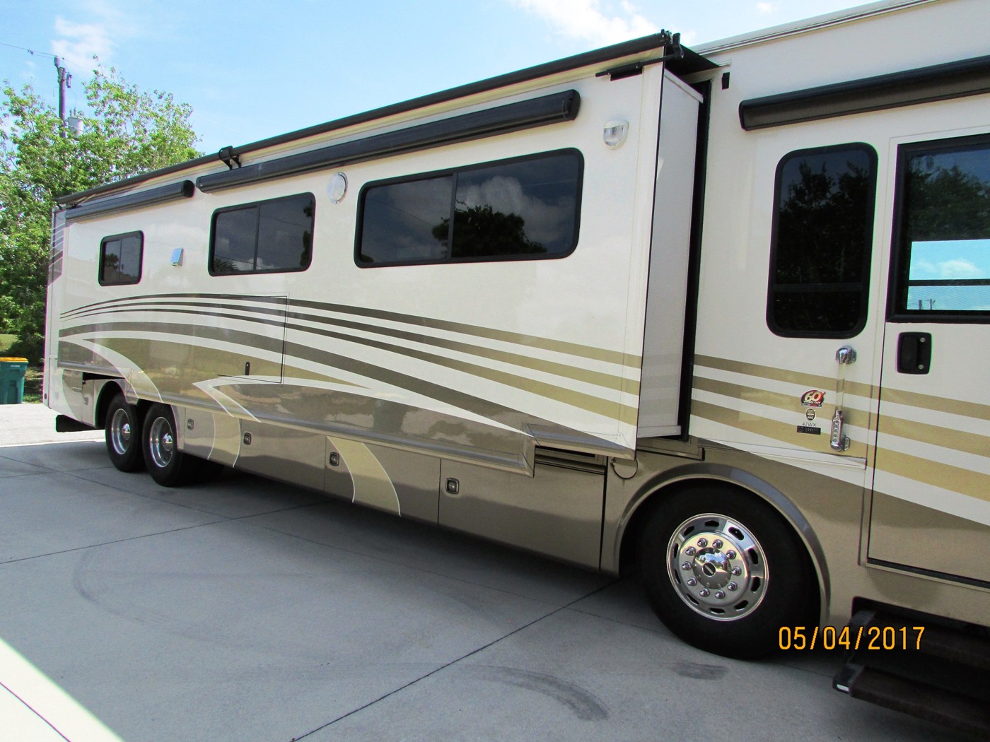 2013 Thor Tuscany 42WX | Used Motorhomes For Sale