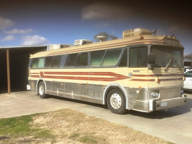 1967 MCI BUS CONVERSION