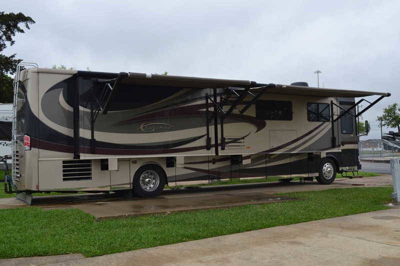 2010 Itasca Ellipse 40WD, PHOTOS, Details, Brochure, Floorplan