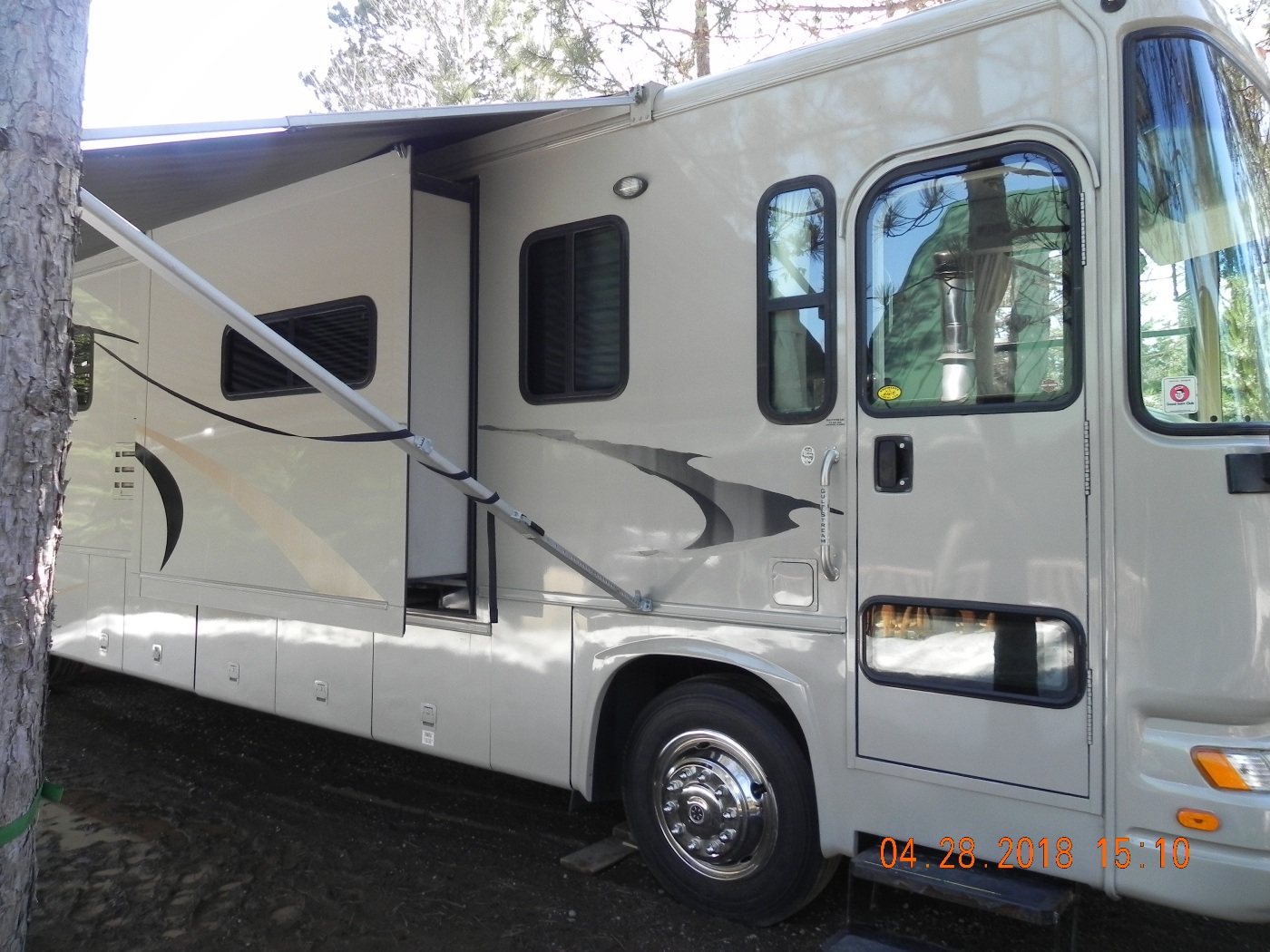 2004 Gulf Stream Crescendo 8408 | Used Motorhomes For Sale
