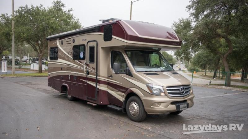 2018 Dynamax Isata 3 24RW, PHOTOS, Details, Brochure, Floorplan