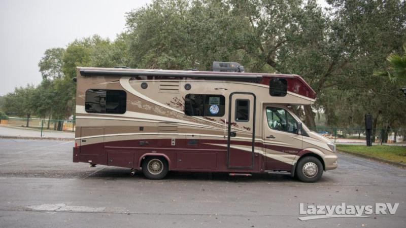 2018 Dynamax Isata 3 24RW, PHOTOS, Details, Brochure, Floorplan