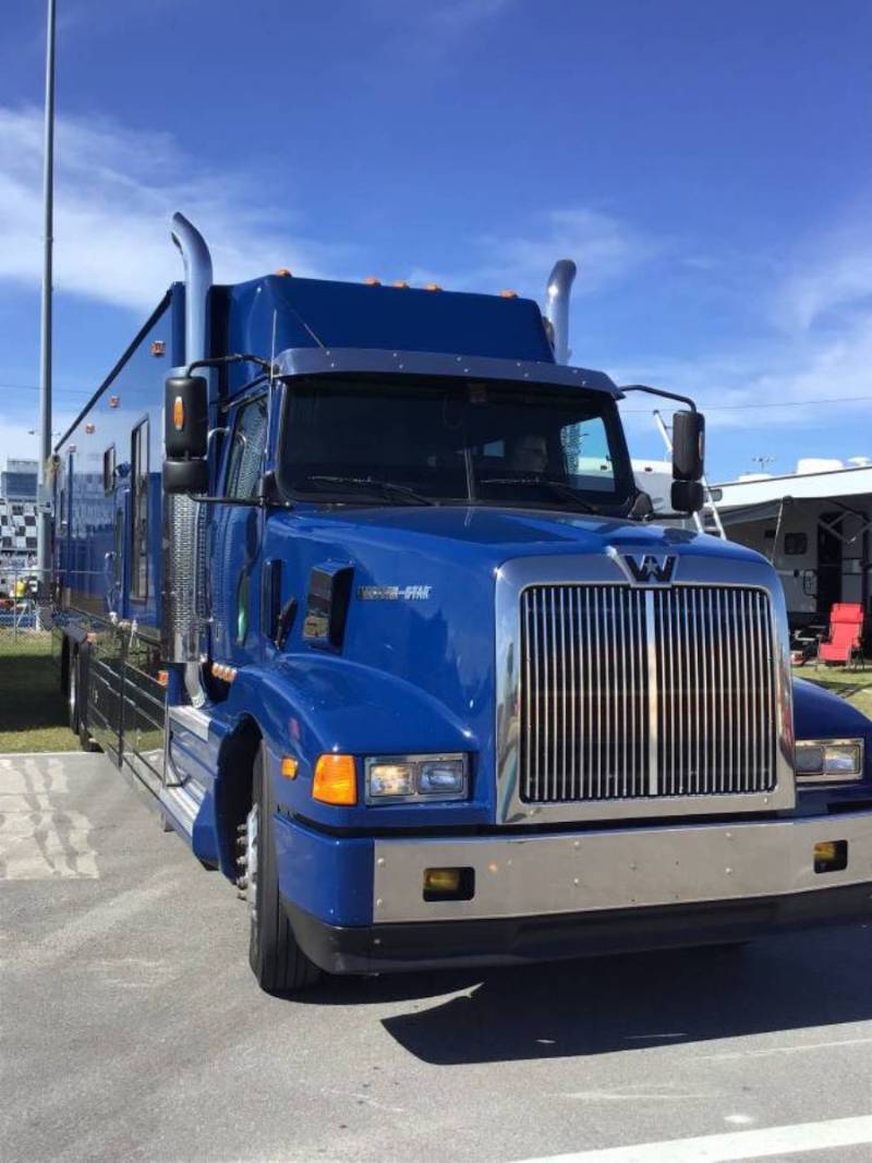 2001 Kingsley Coach, PHOTOS, Details, Brochure, Floorplan