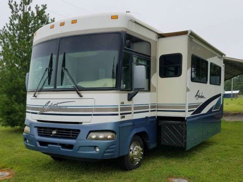 2003 Winnebago Adventurer 33V, PHOTOS, Details, Brochure, Floorplan
