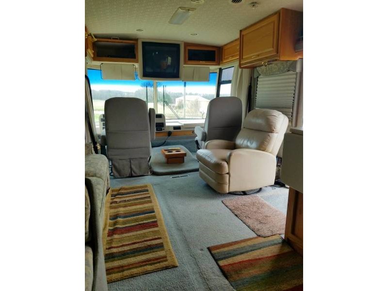 2003 Winnebago Adventurer 33V, PHOTOS, Details, Brochure, Floorplan
