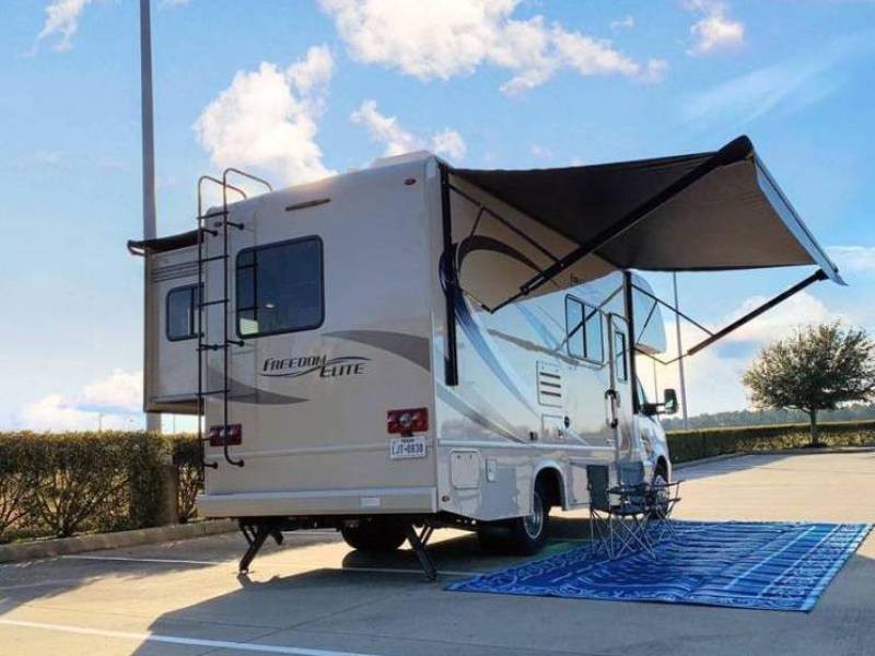 2019 Thor Freedom Elite 24FE, PHOTOS, Details, Brochure, Floorplan