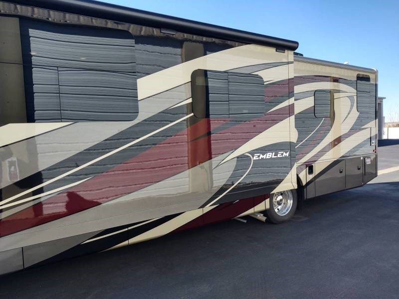 2019 Entegra Emblem 36U, PHOTOS, Details, Brochure, Floorplan