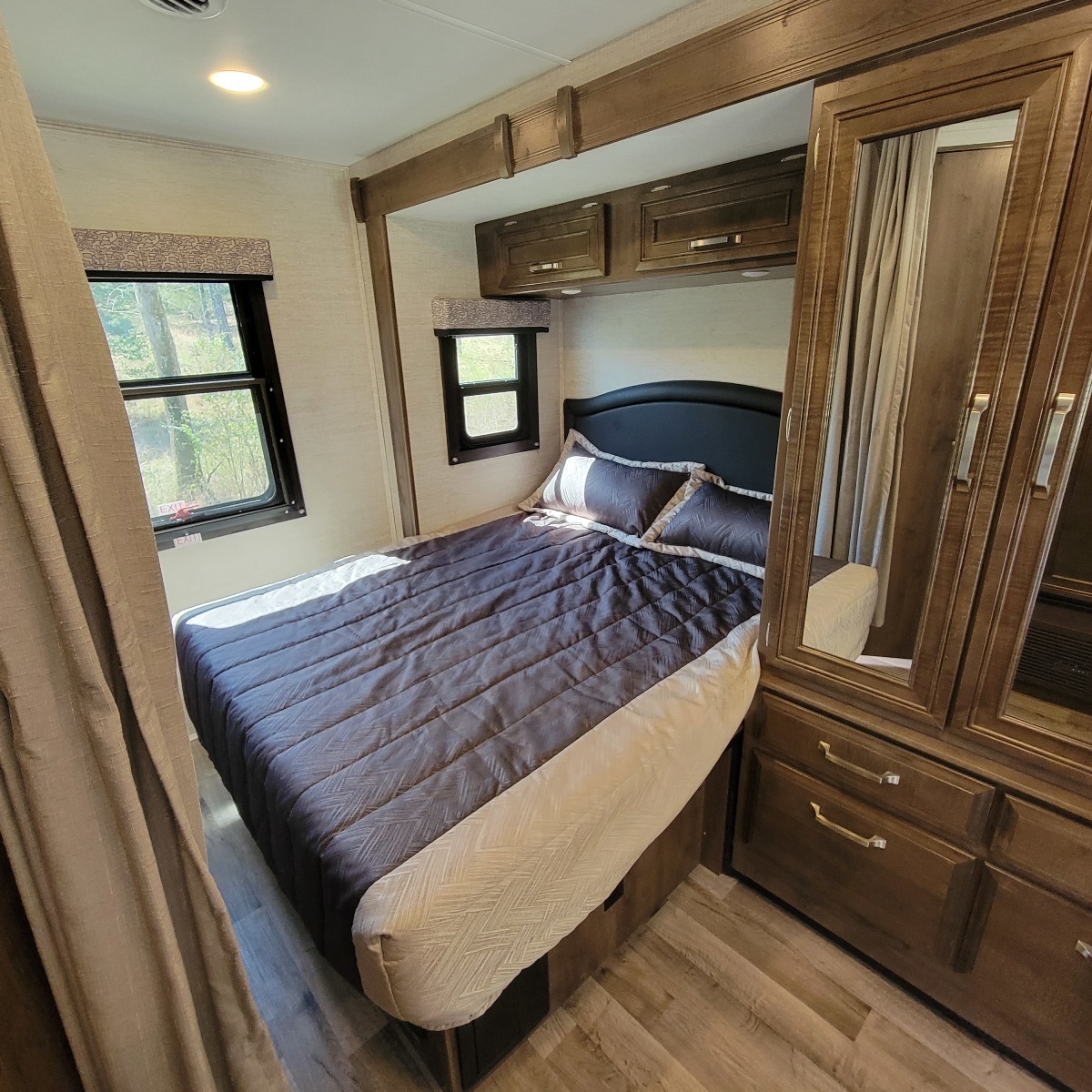 2021 Jayco Melbourne 24L Sprinter